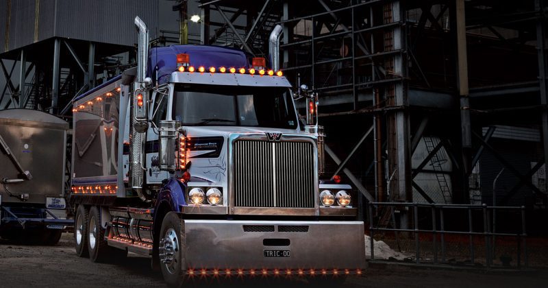 TRUCKS – Double R